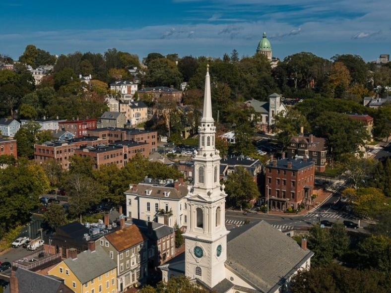 Rhode Island Department of Housing Quarter 1 Newsletter