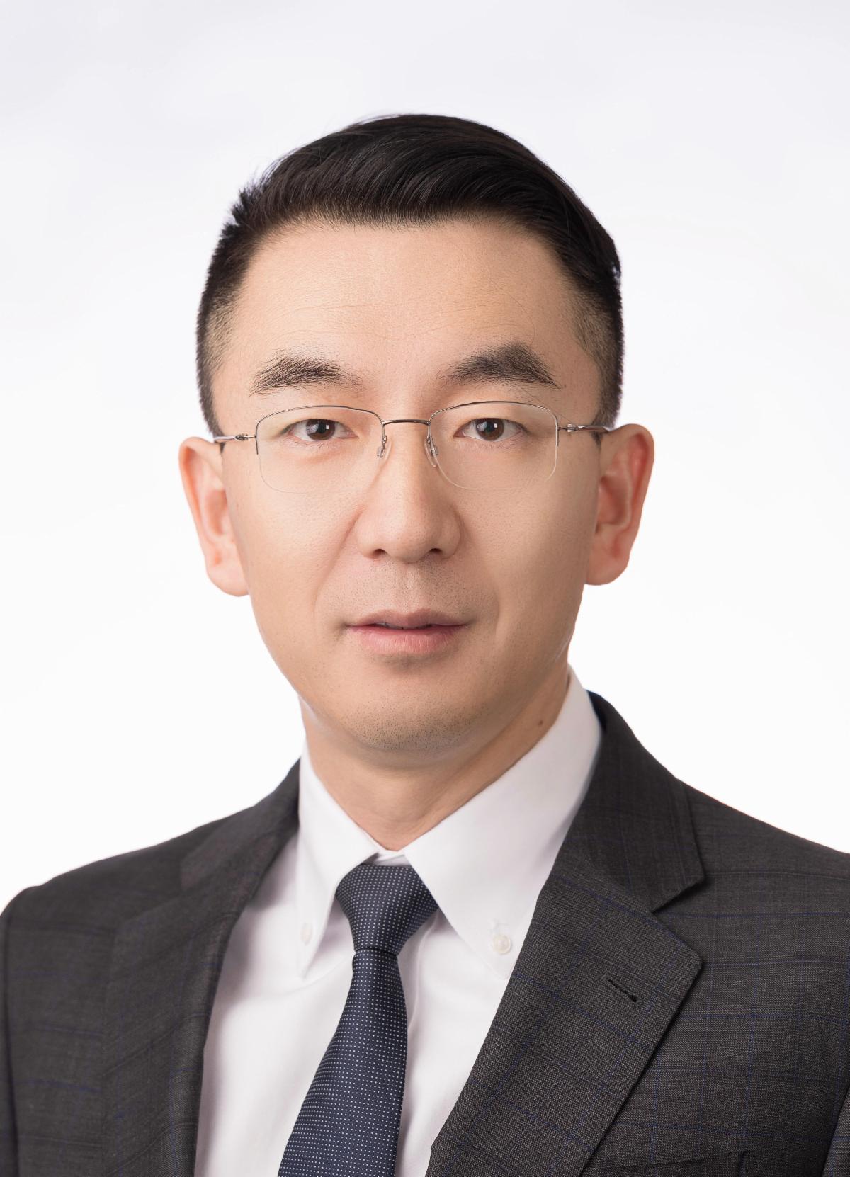 Webinar - Charting China's Economic Future: Navigating Challenges and ...