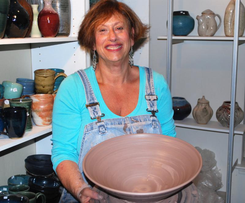 The Mystery Pot 29 Contest Is On!