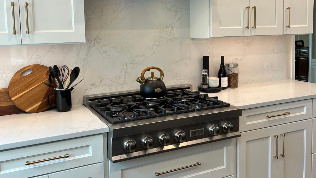 Holiday Countertop Promotion