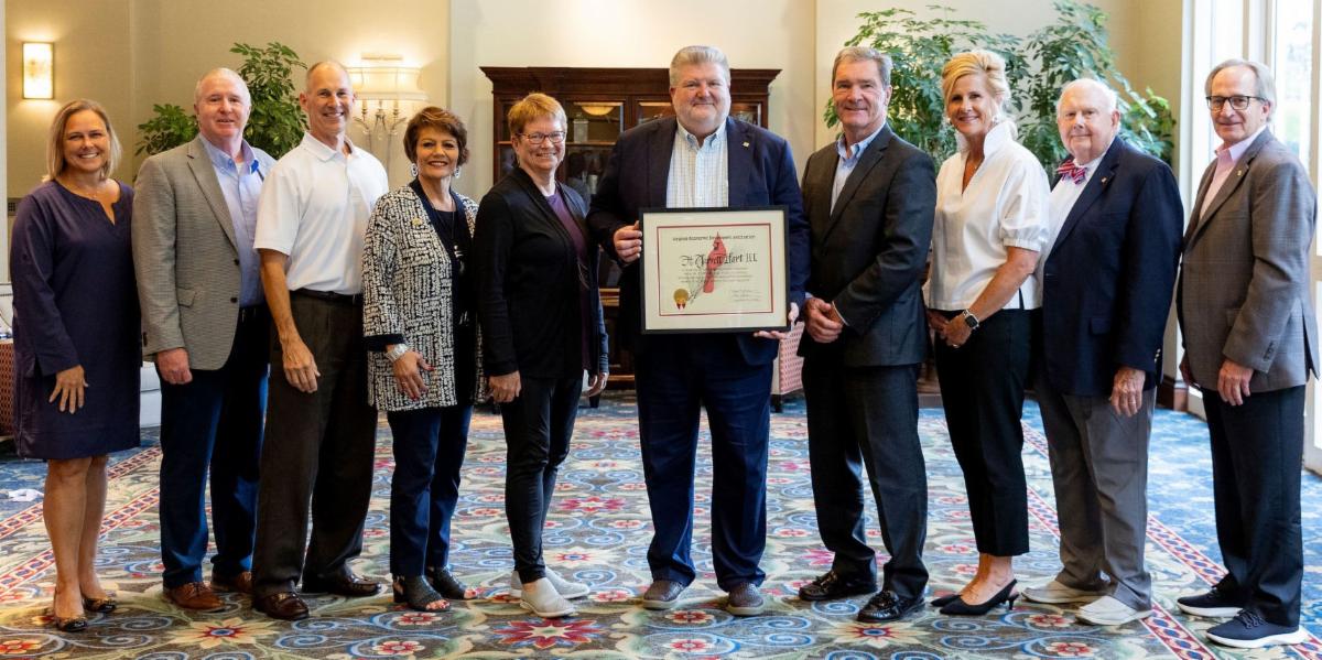 SUBMIT A NOMINATION FOR THE 2025 CARDINAL AWARD