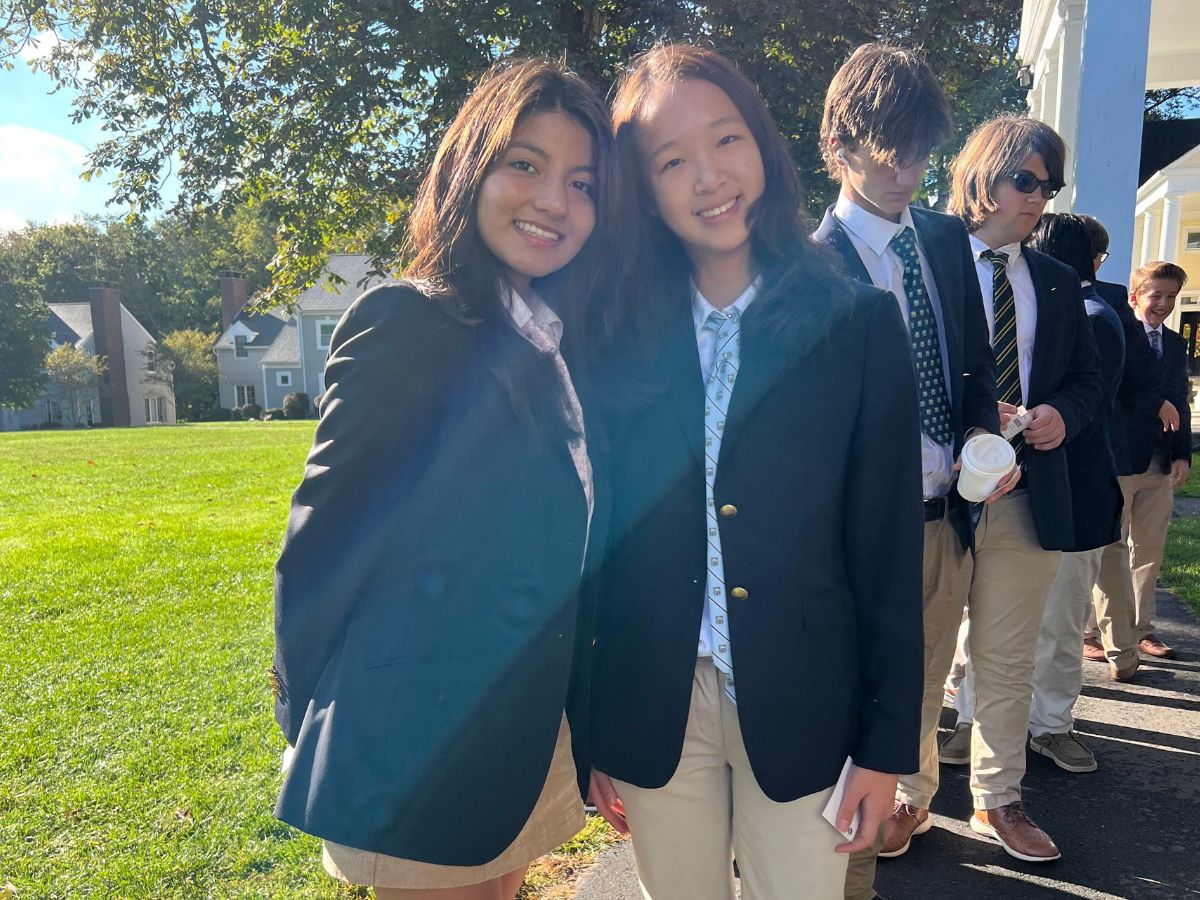 Parent e-Newsletter: Student Picture Day, Silent Community Lunch, and More