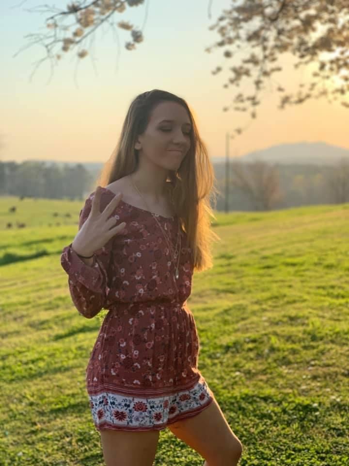 Arrangements for Shennan Nicole Darst