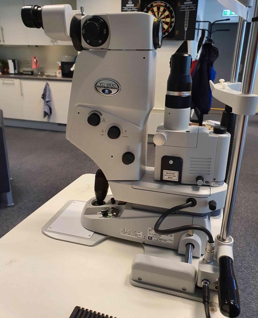Nidek YC-1800 Yag Laser