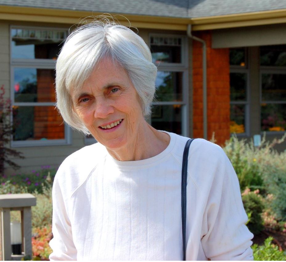 Summer 2022: Commemoratives, Convocation, Book Room reopening