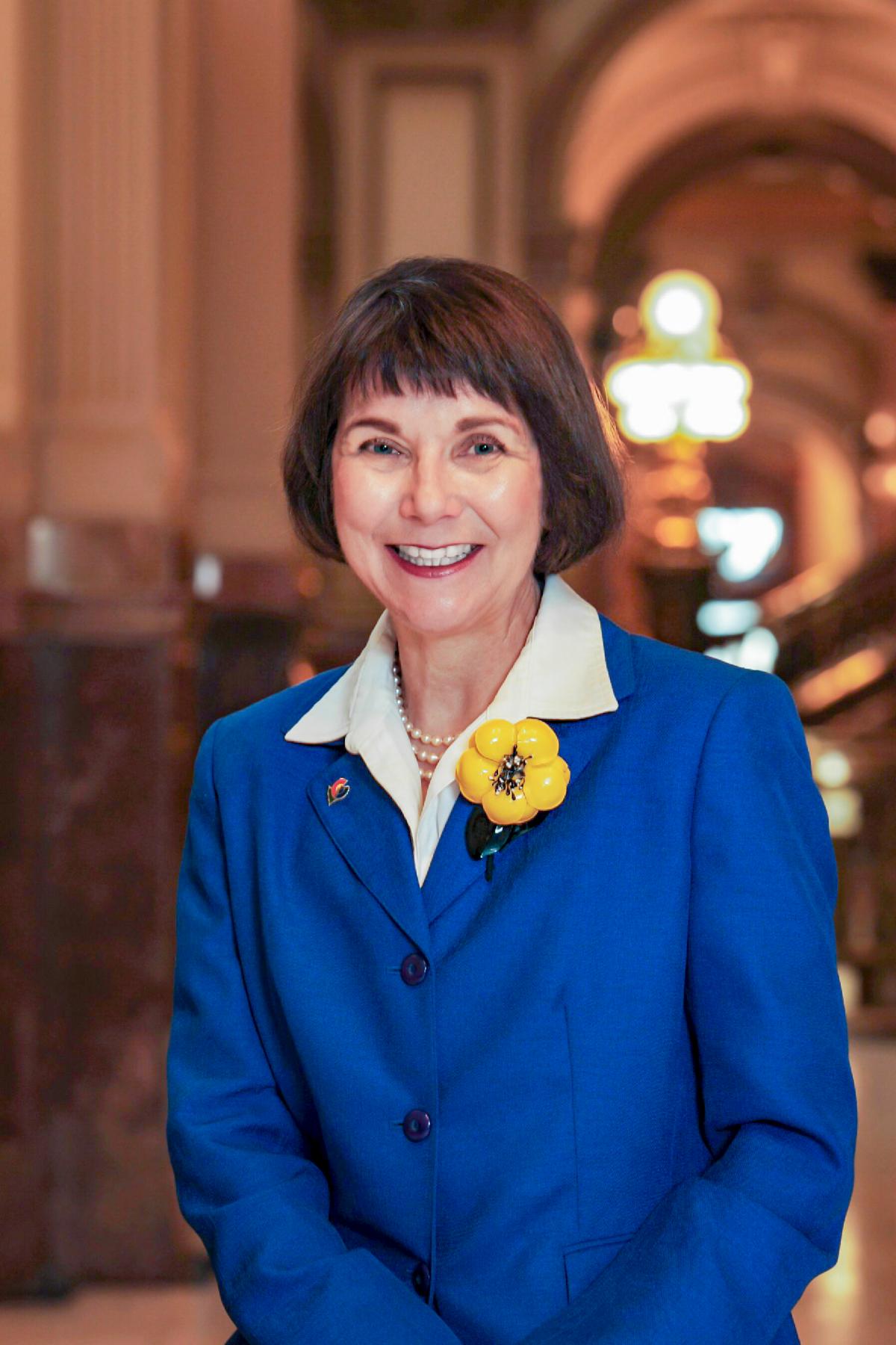 From First - Gen Scholar to Tech Entrepreneur: Dr. Theresa M. Szczurek ...