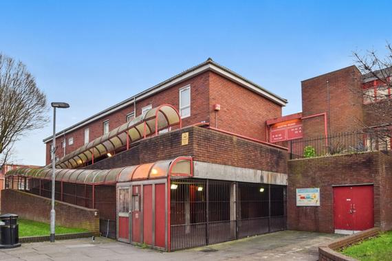 Hayes Town News - Walk in for a jab