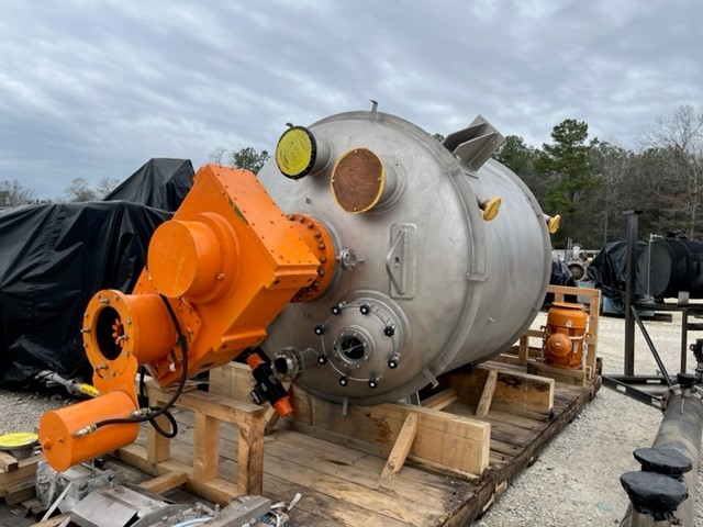 11000 Liters Ekato Vacuum Solids Dryer